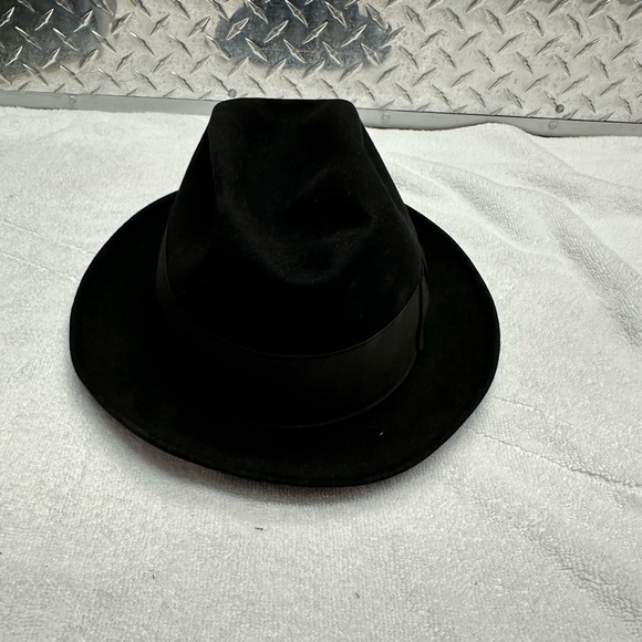 Disney Hats of New York | Accessories | Original Rare Vintage Fedora ...